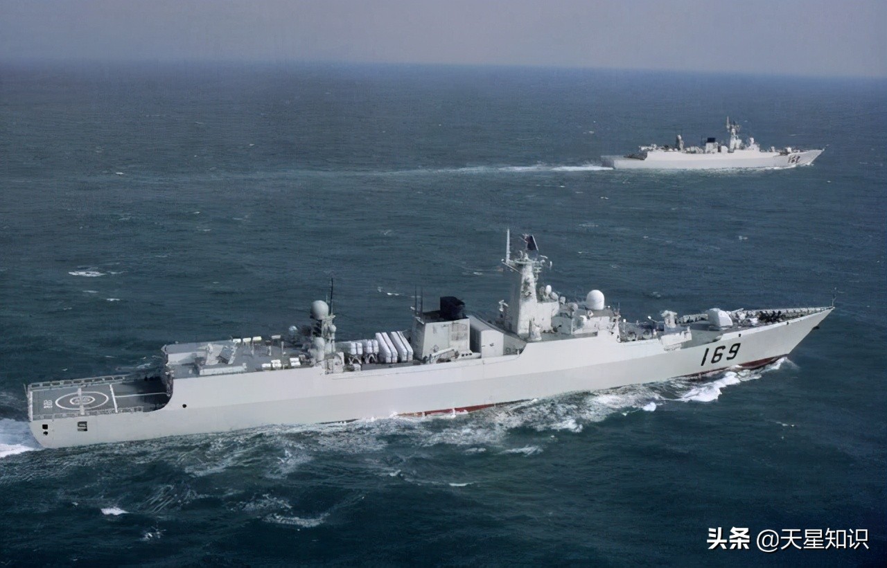 CCTV program: the new domestic 052DL destroyer is here, with stealth ...