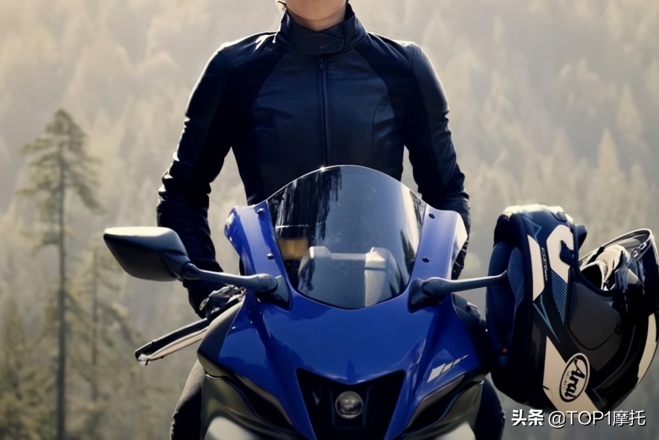 It was leaked before the release!Yamaha R7 shows its true colors for ...