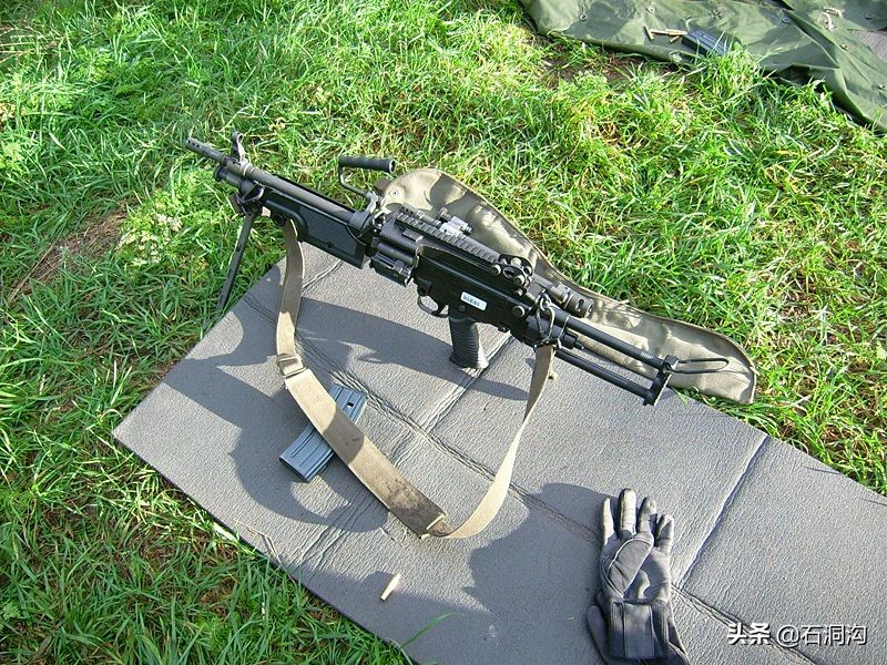 FN Minimi light machine gun "China version"-CS/LM8 class machine gun ...