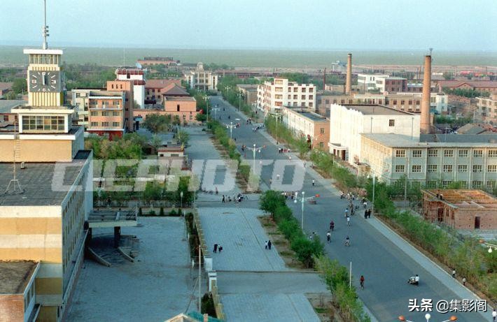 Old photos of Erenhot in the 1980s and 1990s - iNEWS