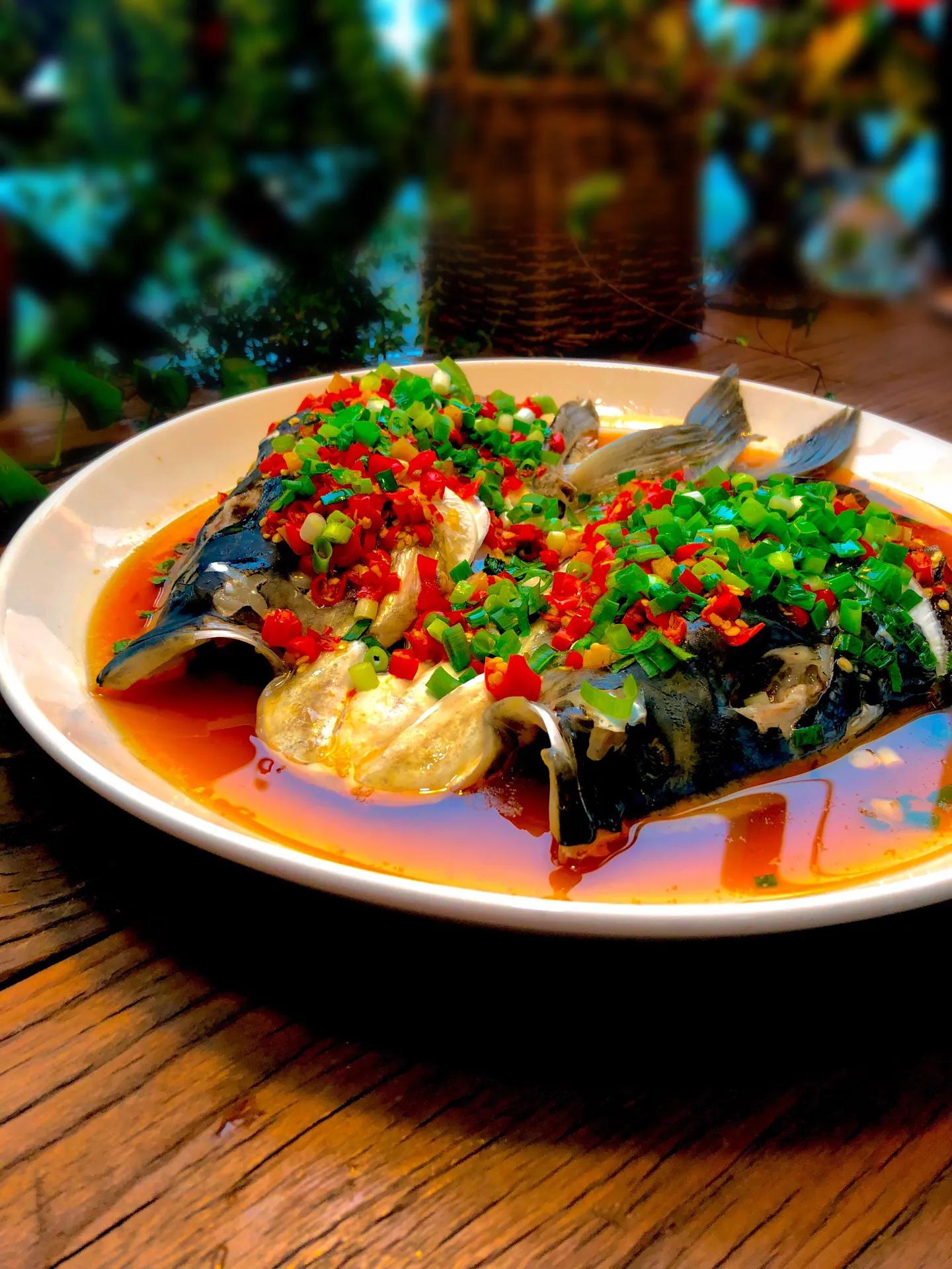 Chopped Pepper Fish Head: Fish head is delicious and nutritious at home ...