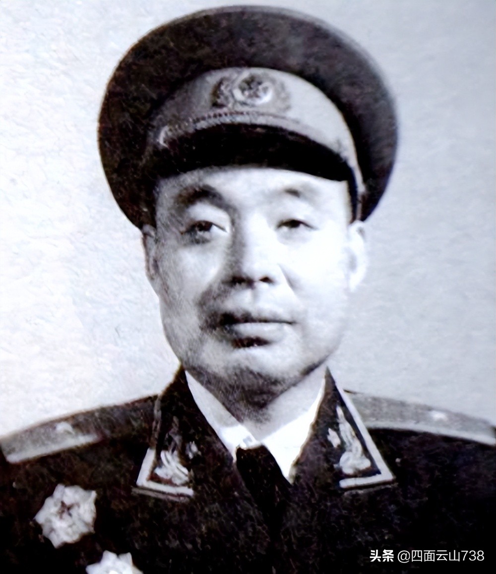 Founding Heroes and Their Families (172) - iNEWS