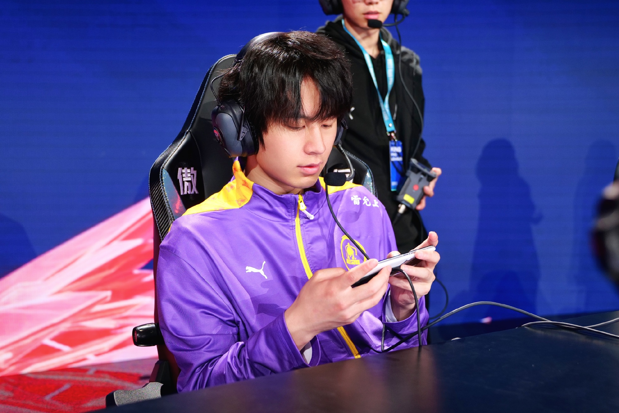 Hero won the BO7 victory after 672 days, fearlessly showing the gold ...