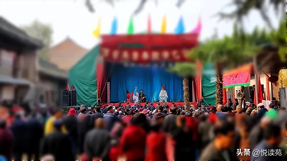 Gao Shihui: Catch the Temple Fair - iMedia