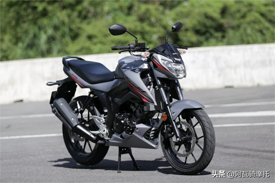 Fuel consumption is 2.6. Suzuki released a classic bandit model. Is it ...