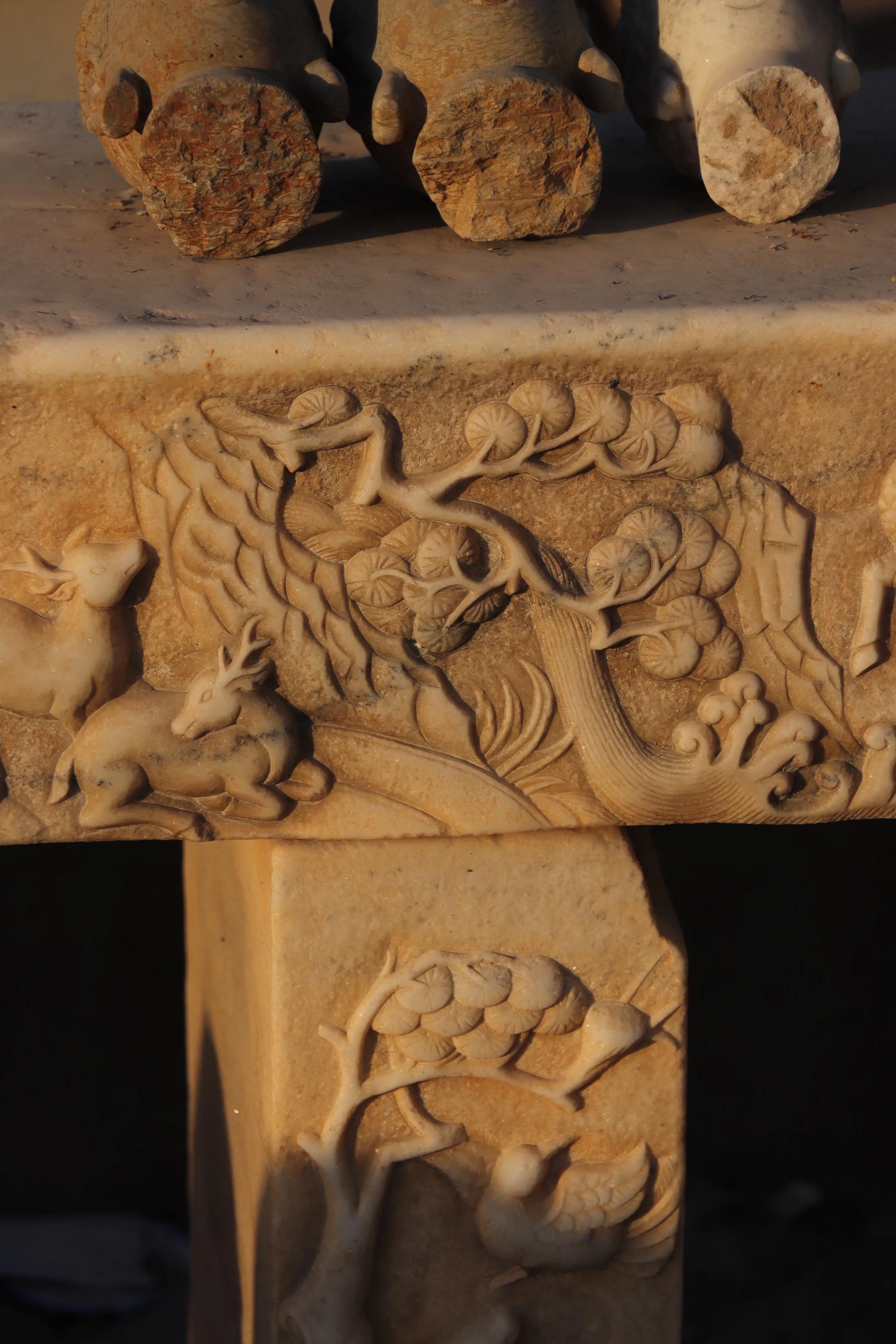 The three panels of the stone case are split.Each side is very ...