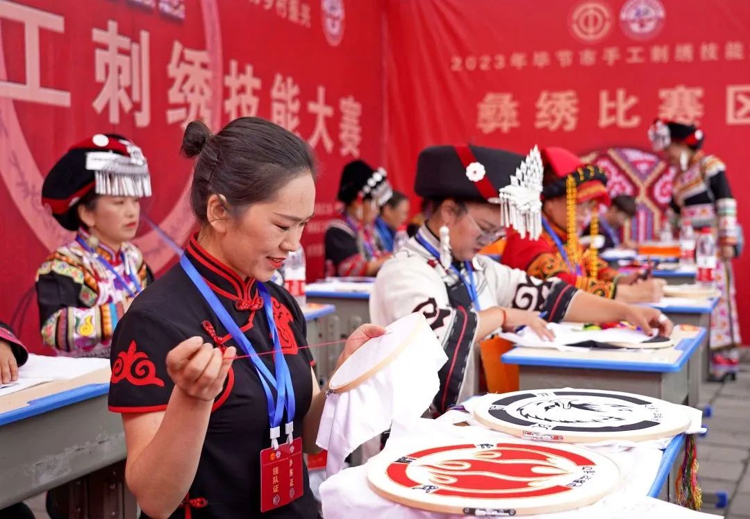 Bijie: Hand embroidery skill competition inherits national intangible ...