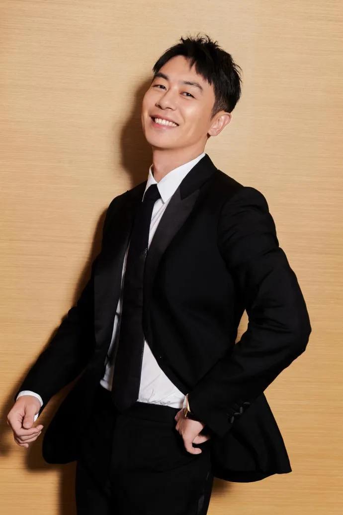 金雞獎影帝到底有多難得？這麼多明星大腕都沒得過！不過光靠人氣 - 資訊咖