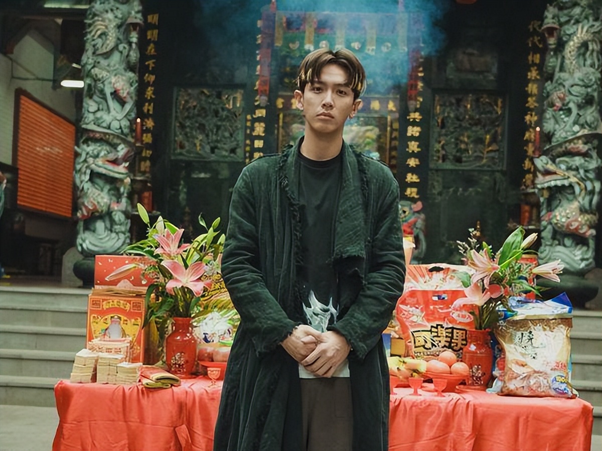 31-year-old Ke Zhendong was disfigured by a drone explosion!With 30 ...