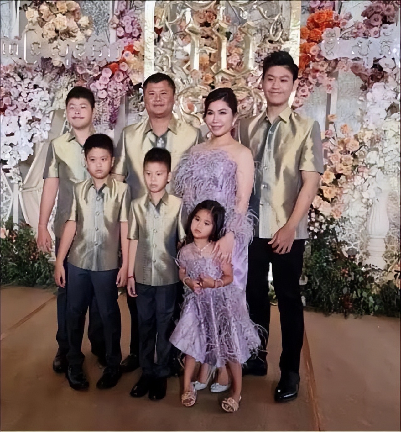 Prime Minister Hun Sen has many children and grandchildren, and his ...