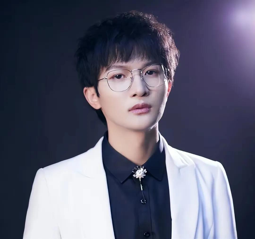 Reveal! Na Ying confessed to Zhou Shen but liked Li Wei, Zhou Shen was ...