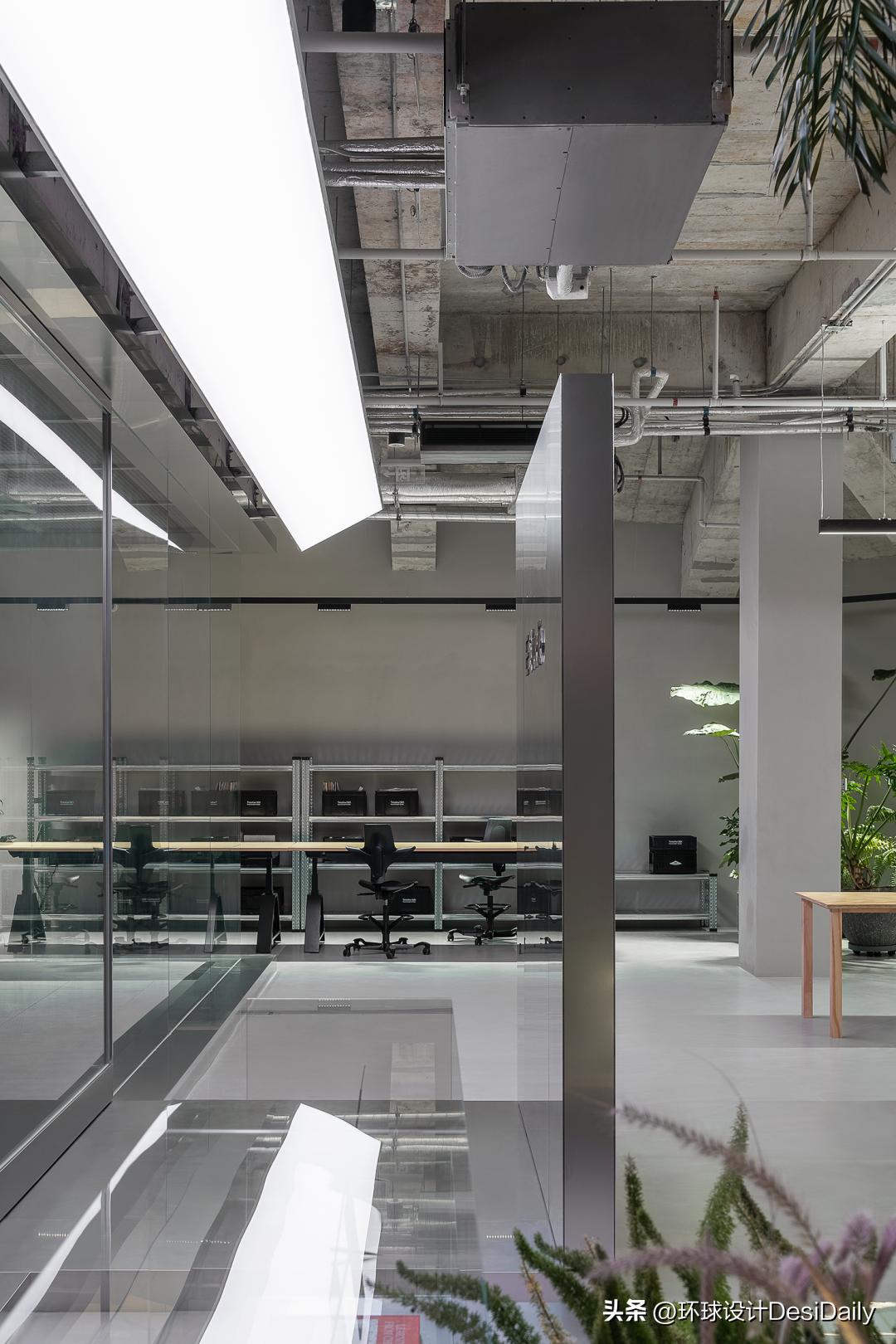 E Studio One Design / E Space Studio"Global Design Issue 3144" - iNEWS