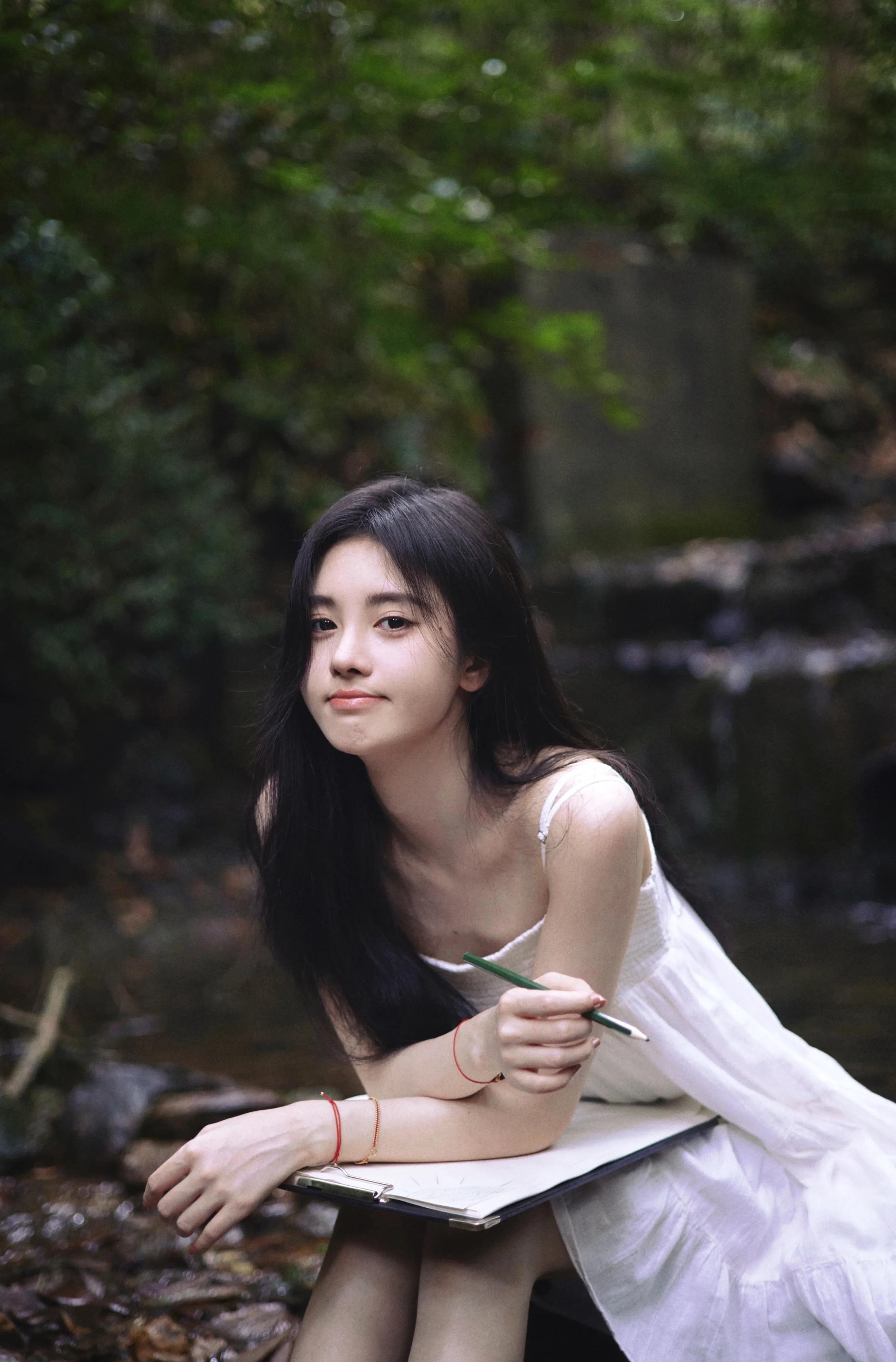 Ju Jingyi Ju Jingyi - iMedia