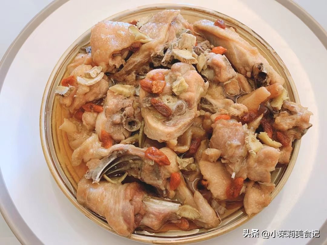 Tomorrow's white dew, remember to eat "steamed 3 whites, boiled 3 ...