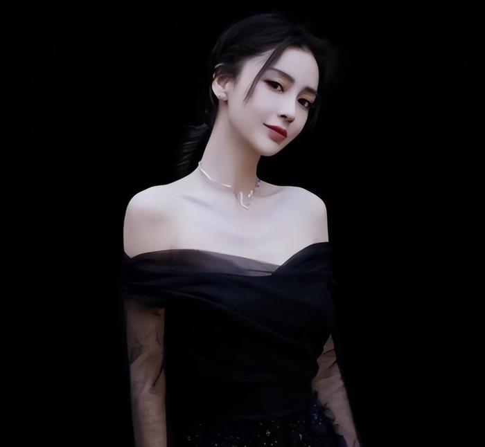 The artist's foreign name attracts heated discussions!Wang Hailin named ...