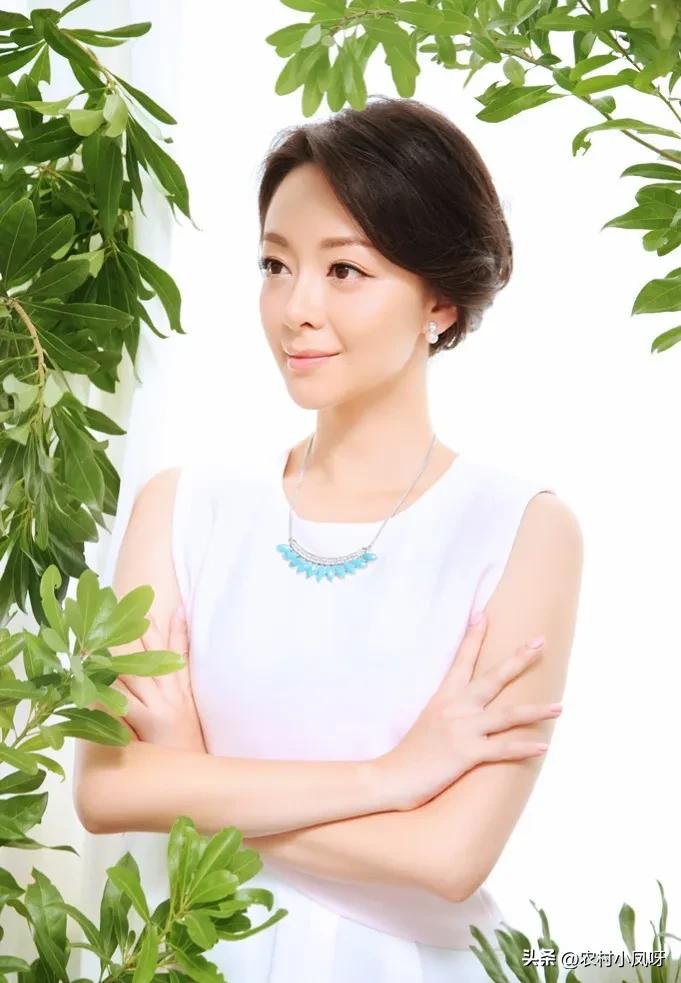 Share pictures - the temperament goddess Xu Rongzhen - iMedia