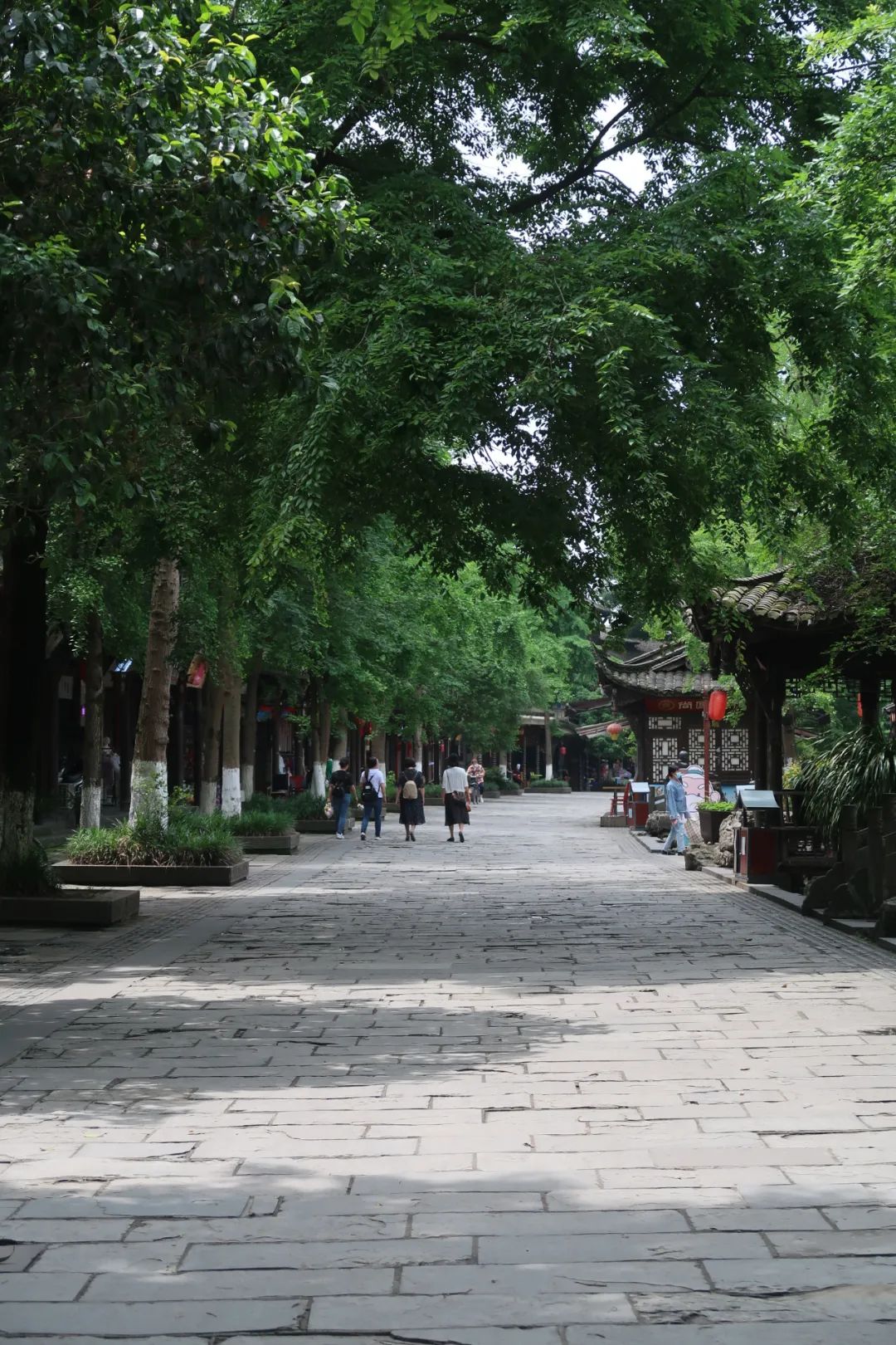 Hidden in the ancient towns around Chengdu, the less popular, the ...