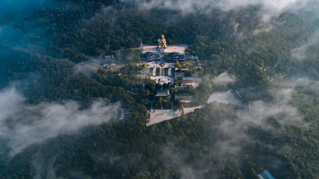 Come to Maoshan to enjoy the beautiful scenery and relax - iNEWS