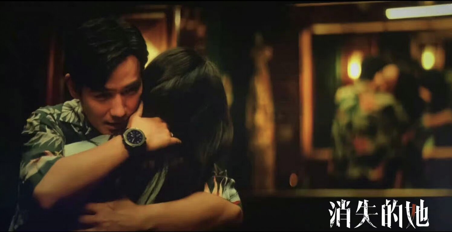 Why does He Fei played by Zhu Yilong in "The Missing She" hate Li Muzi ...