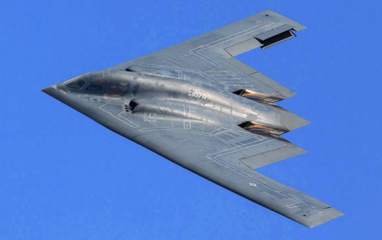The American B2 bomber is invincible? In front of China, Hidden Boom is ...