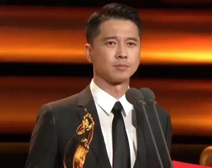 Wang Lei won the flying emperor - iNEWS