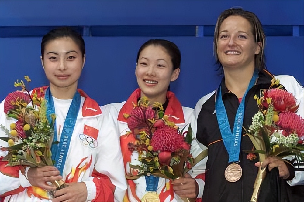 Marrying an old man who is 26 years older than her and becoming a ...