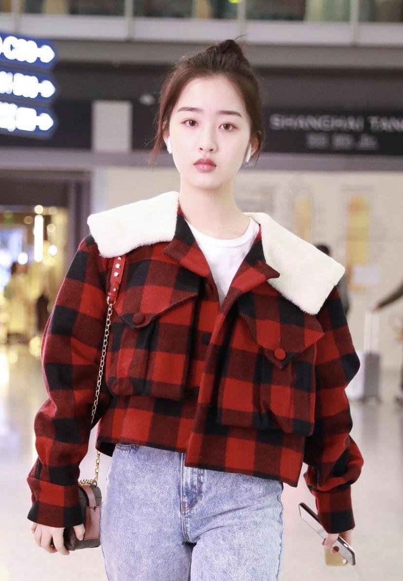 Girls' talent, gems come first - Deng Enxi - iMedia