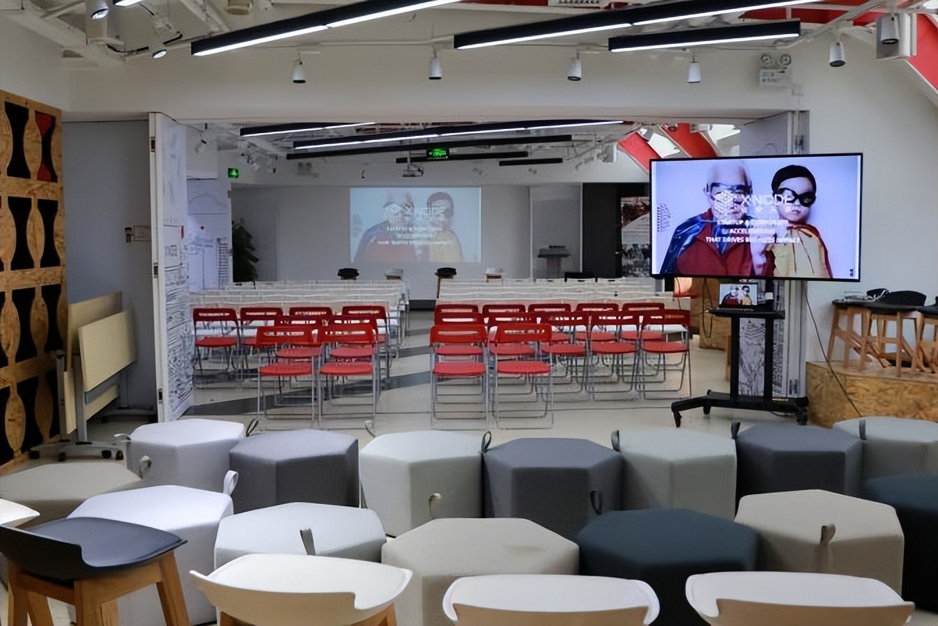 Show/release center: XNode Jing'an Space (Shanghai) - iNEWS