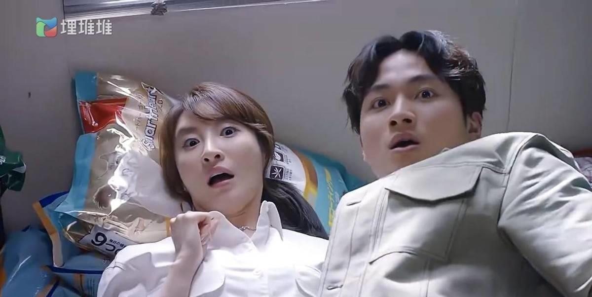 TVB "Love Pet Pet" Lin Xiawei and Zhou Jialuo staged a sweet love drama, making people laugh the ...