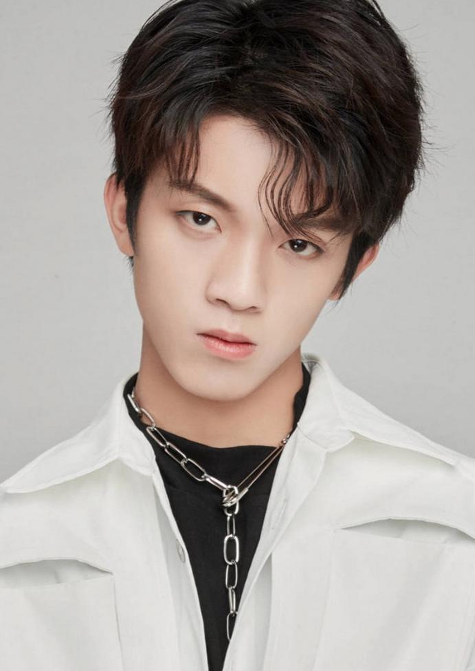 Sun Yihang, the leader of the TF family, was born as a human being ...