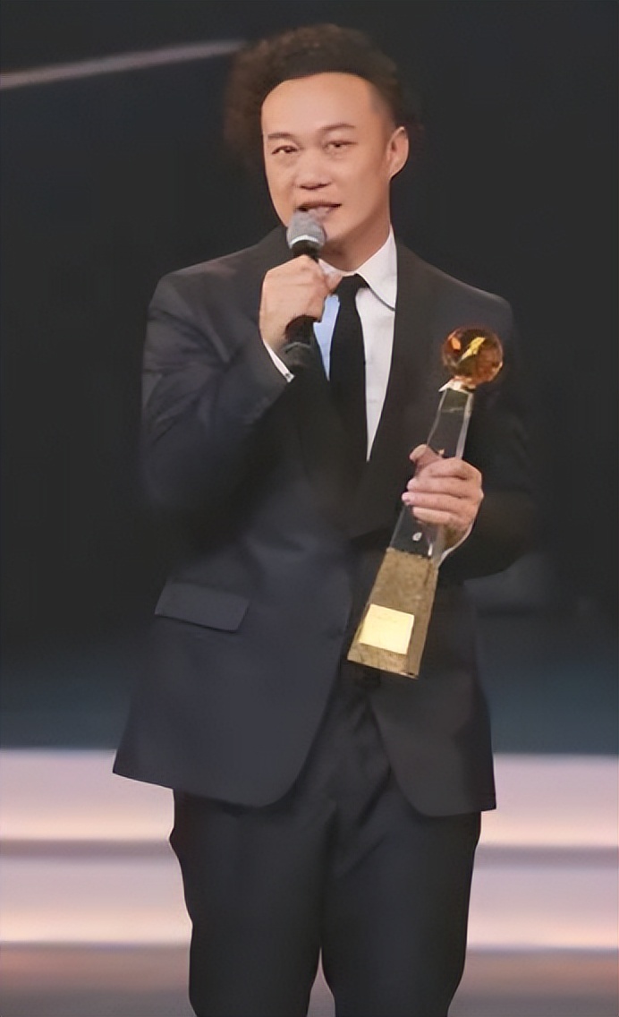 Eason Chan was driven crazy! Fans refused to listen to "The Lonely ...