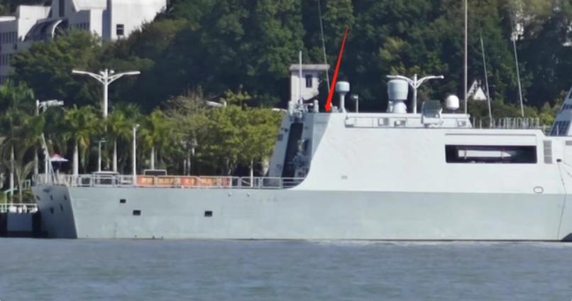 Type 054AG frigate: There are 4 small phased array radars to deal with the attack of stealth ...