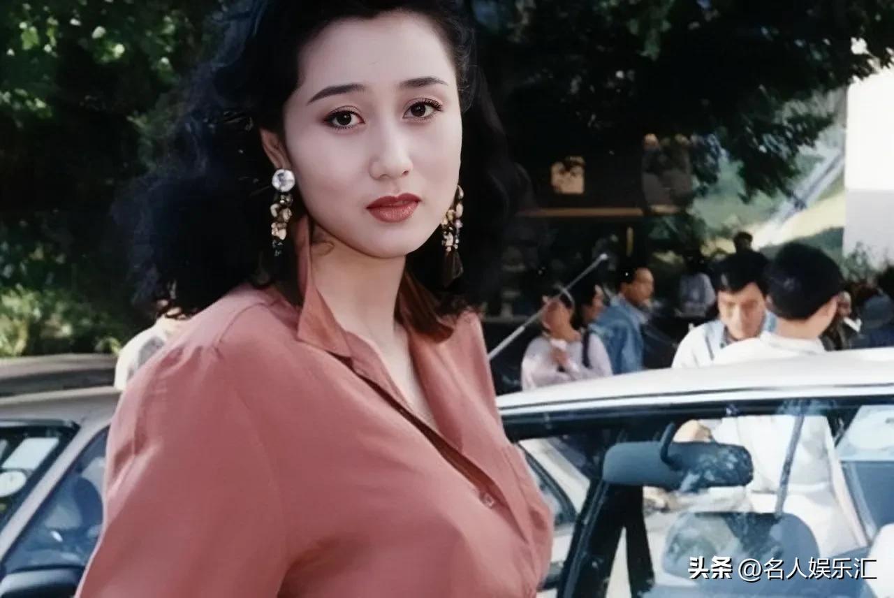 Li Zhi: The most beautiful Hong Kong sister, she refused to be pursued ...