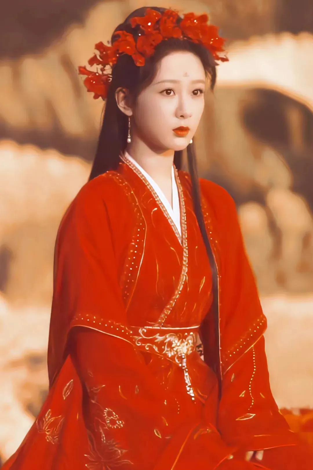 Yang Zi's beautiful pictures - iNEWS