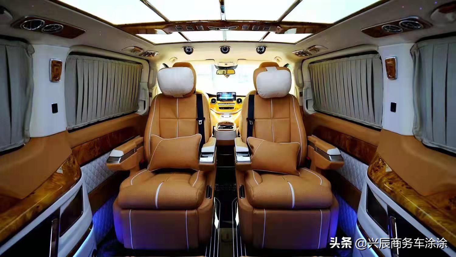 A good business partner at home, Mercedes-Benz V260 customized seven ...