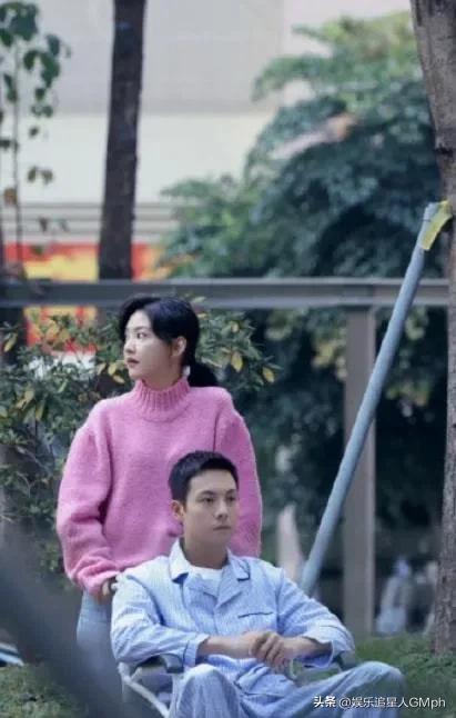 Chen Weiting and Zhang Ruonan suspected to be in love? - iMedia