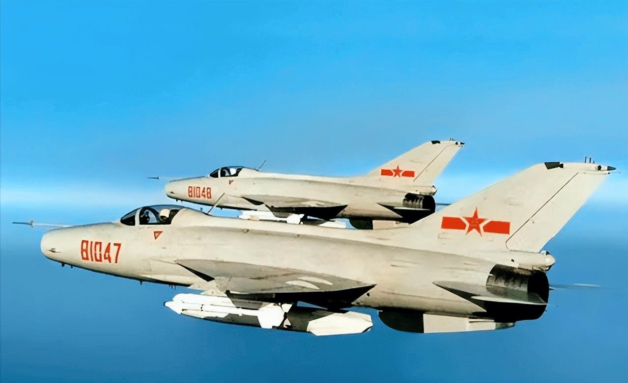 Official announcement: J-7 and J-8 fighter jets are accelerating their ...
