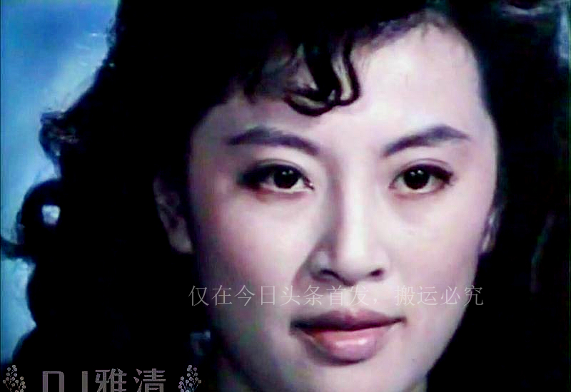 Wang Jiawei's ex-wife Deng Xing grew up beside Qin Yi since she was a ...