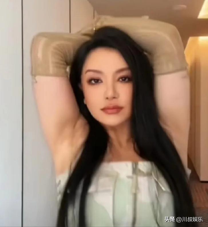 Female star Jiang Yingrong resolutely responded to the bad comments ...