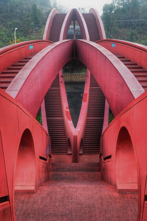 The strangest bridge in the world: Changsha China Knot Bridge - iNEWS