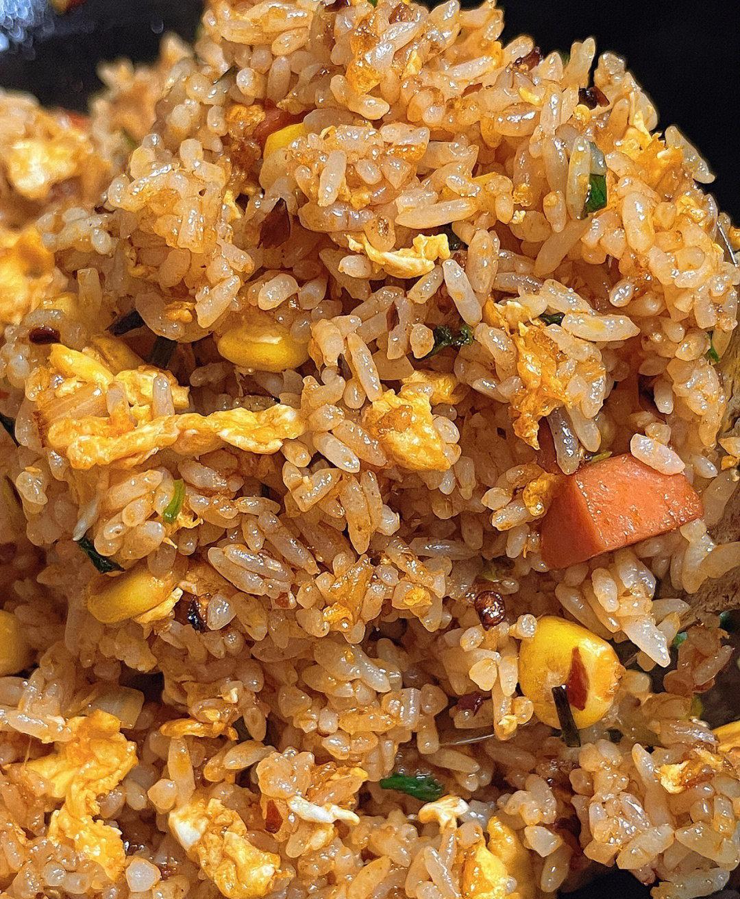 Laoganma fried rice is delicious and delicious - iMedia