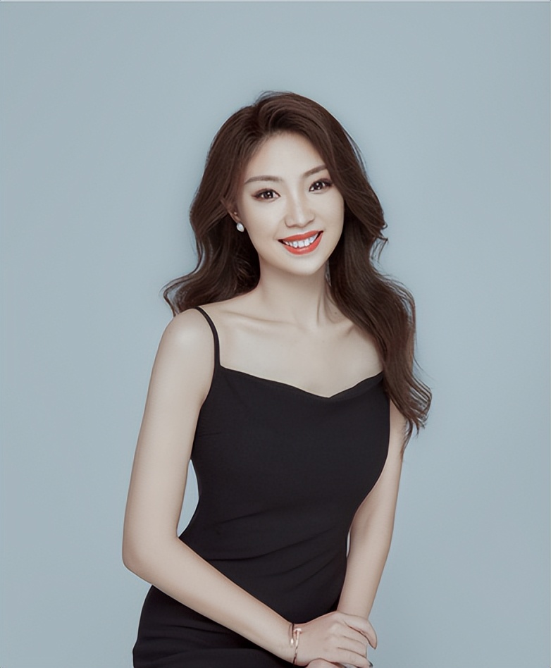 Peng Shijing's work:Jiangshanyue - iMedia