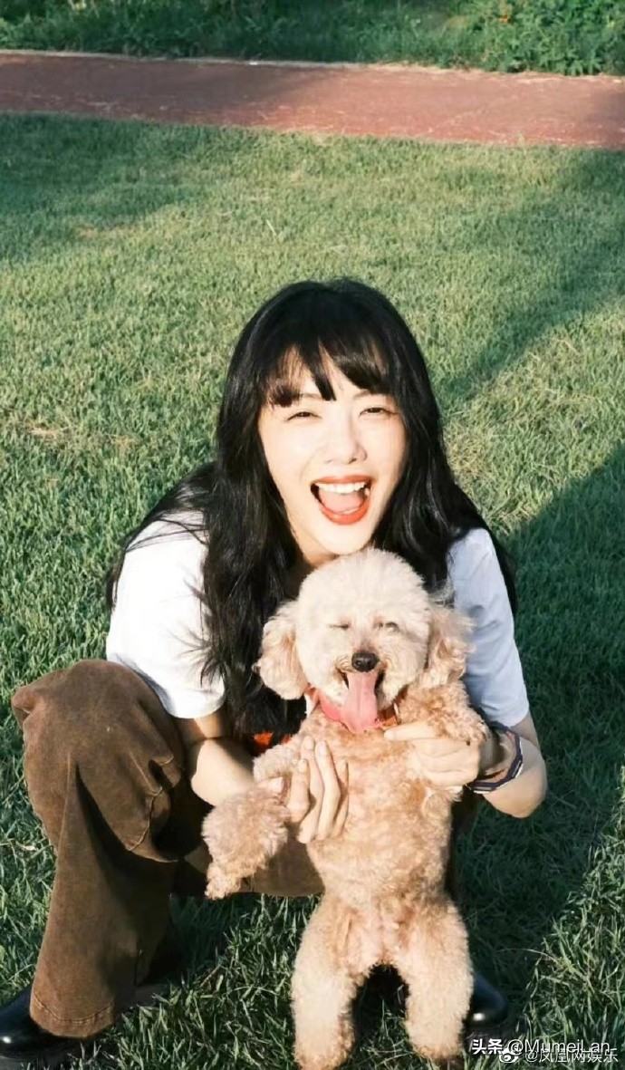 Cai Wenjing and Liu Wenyang announce their relationship! - iNEWS