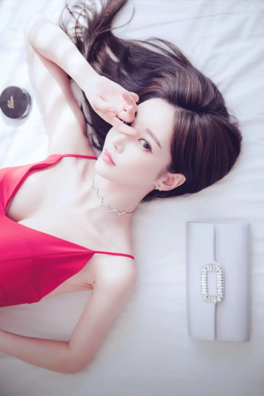 The Goddess Sun Yunzhu One Of The Four Major Clothing Models In South