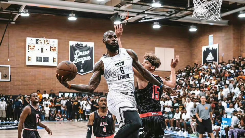 James Drew scored 42 points and 16 rebounds in the league, and took a ...