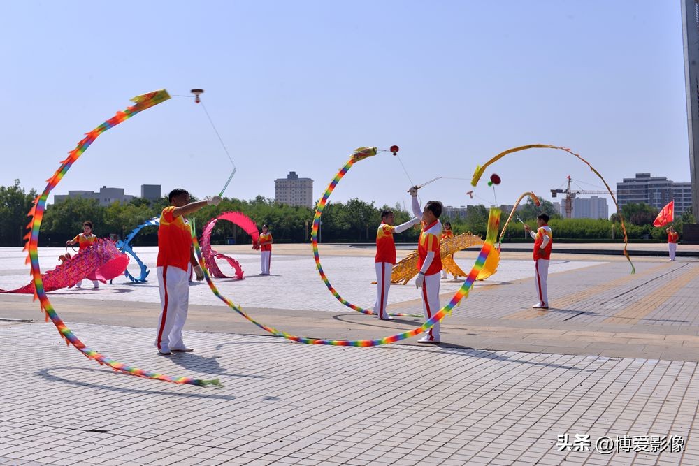 Fraternity Diabolo Dragon Dance Team——Performance of "Chinese Dragon ...