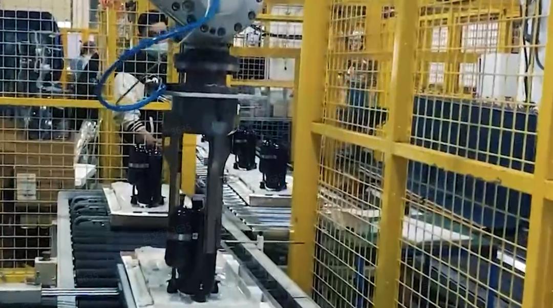 Migration Technology 3D vision guides the handling of compressors in ...