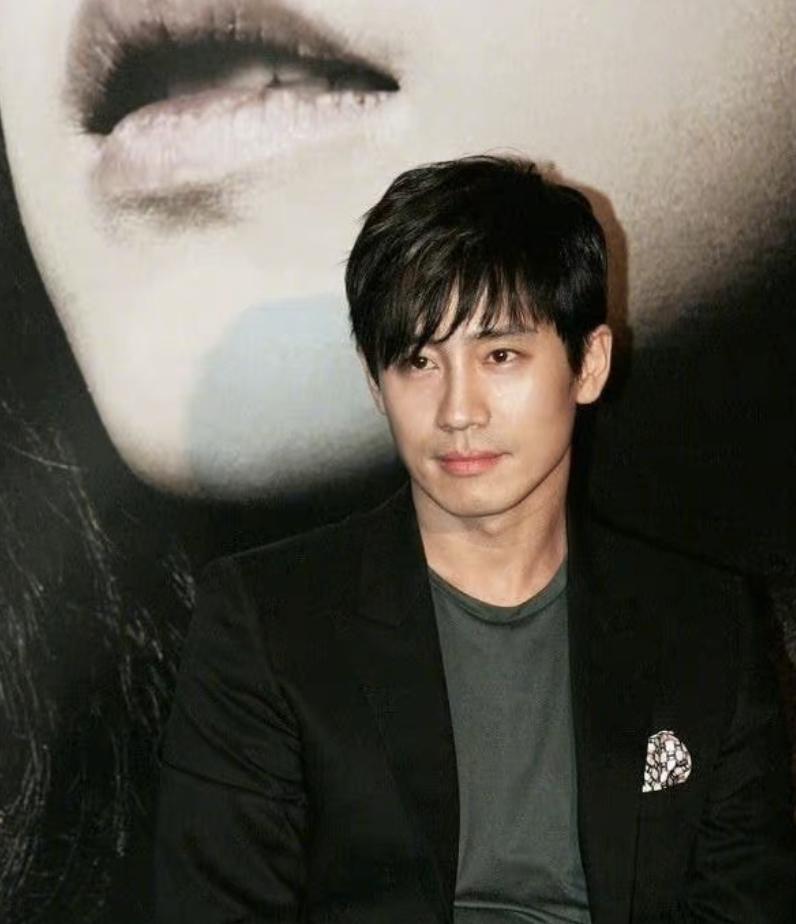 Baeksang Shi Di Shin Ha Kyun's "Unicorn" press conference, starred in ...