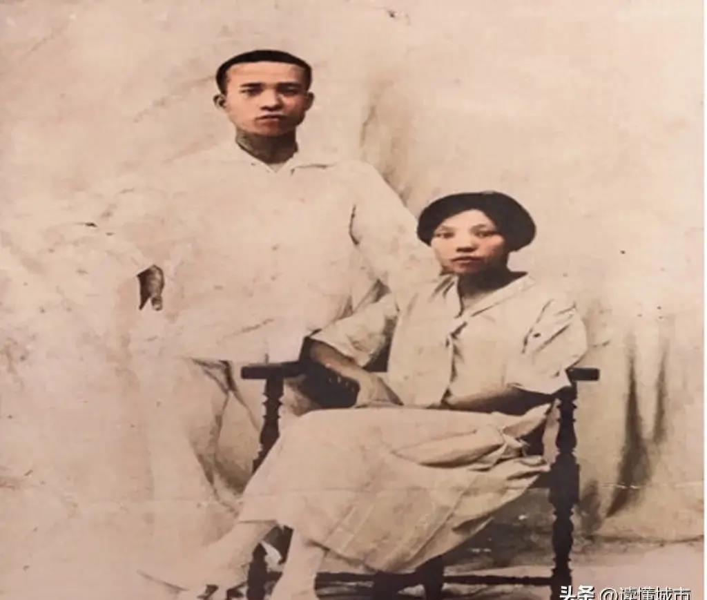 Cai Chang's private photo album is rare to see! - iNEWS