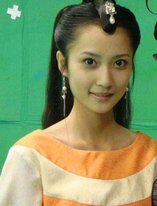 Actress Emily Kwan - iMedia